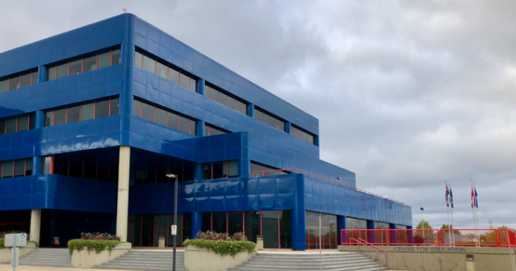 Edmonton school board, teachers union defy parental rights policies ...